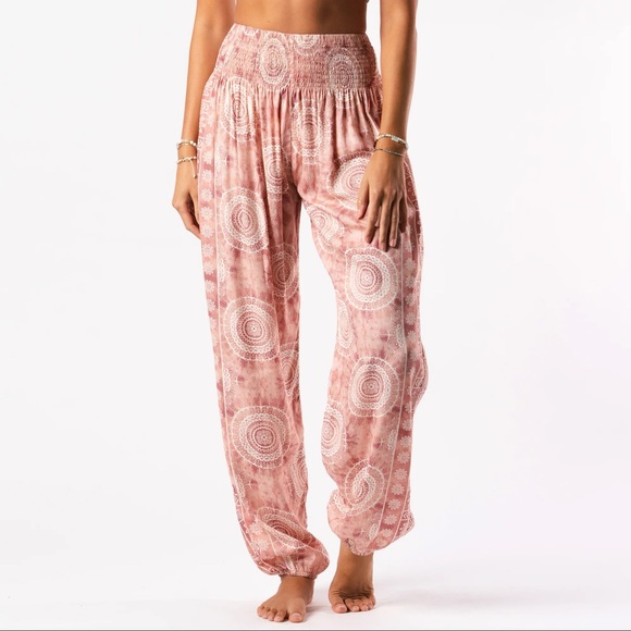 Lotus & Luna | Pants & Jumpsuits | Nwt Lotus And Luna Baja Harem Pants ...